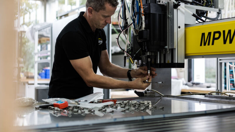 HBS is technology leader in nut and stud welding technology | HBS